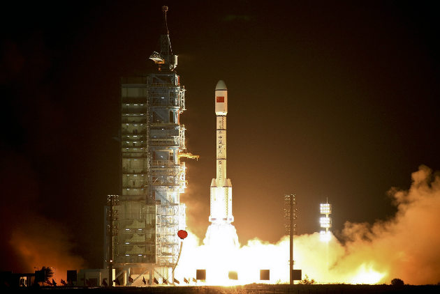 China launching solid-fuel rocket by 2016