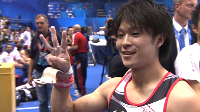 Japan’s Uchimura captures a record 4th world all-around gymnastics title