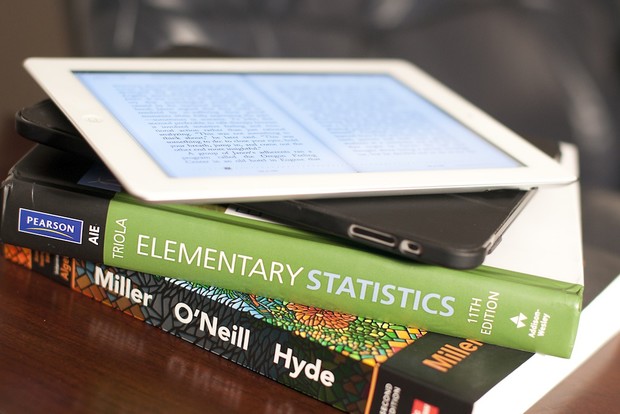 A List of 7 Reading Apps for Book Lovers!