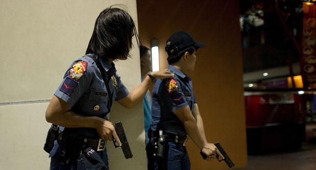 Rookie Lady Cops Lauded For Quick Response To Moa Heist
