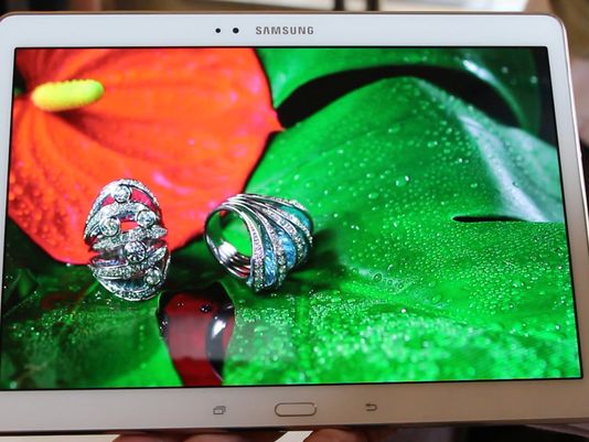 First Look: Galaxy Tab S boasts stunning display
