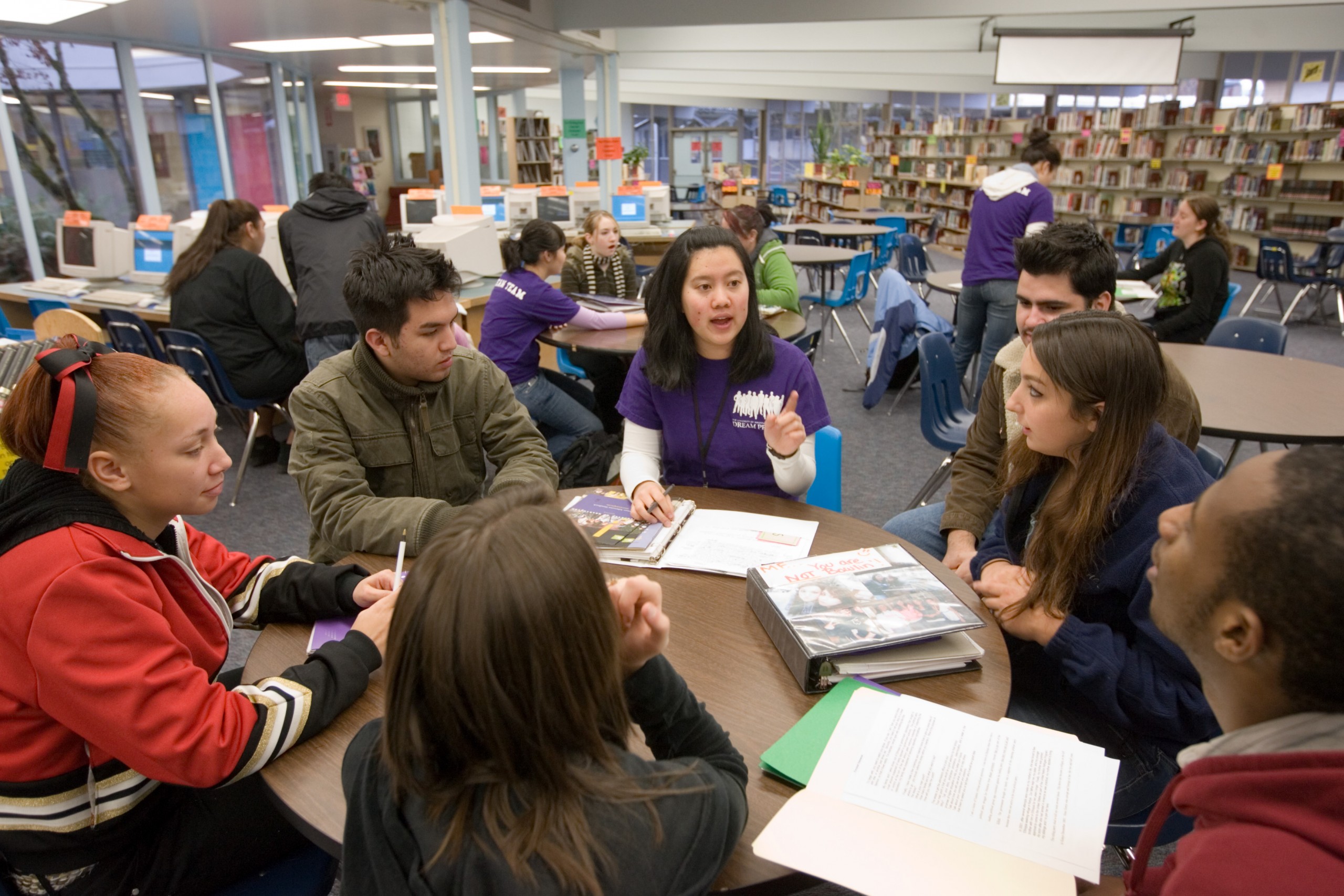 A Four Step Guide To Develop An Interactive And Different Class Project