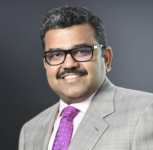Promoth Manghat Receives the Prestigious Arabian Business Achievement Award
