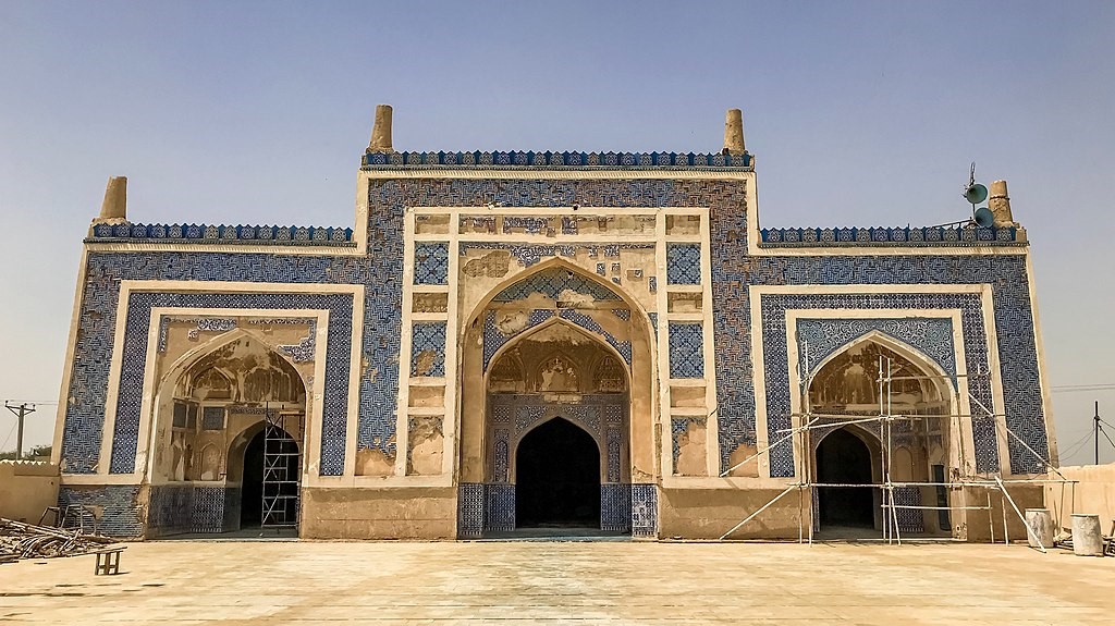 10 iconic mosques in Pakistan